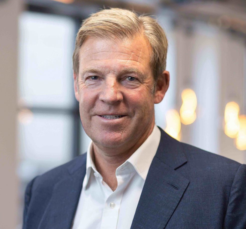 Sir William Russell – Augmentum